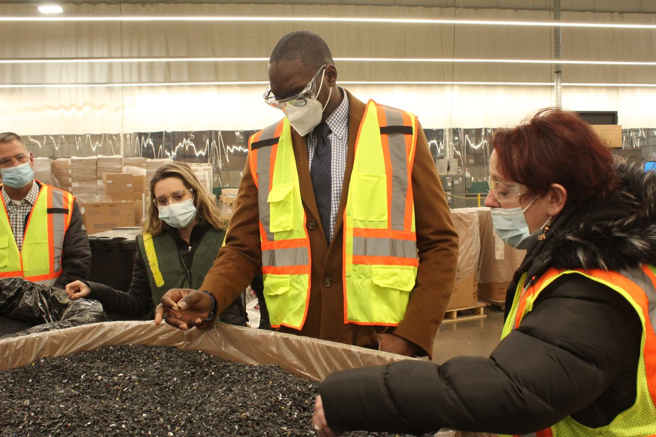 Recycling Facility Tour for Michigan Lt. Governor Highlights ...